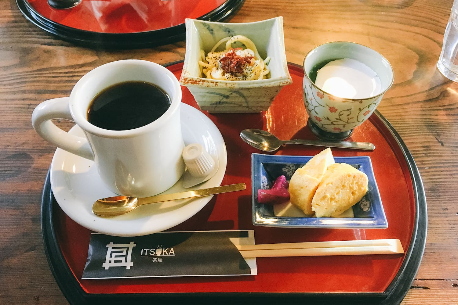 蒲郡・茶屋 ITSUKA(いつか)：古民家カフェでランチ。抹茶スイーツが人気 | mikawa mag